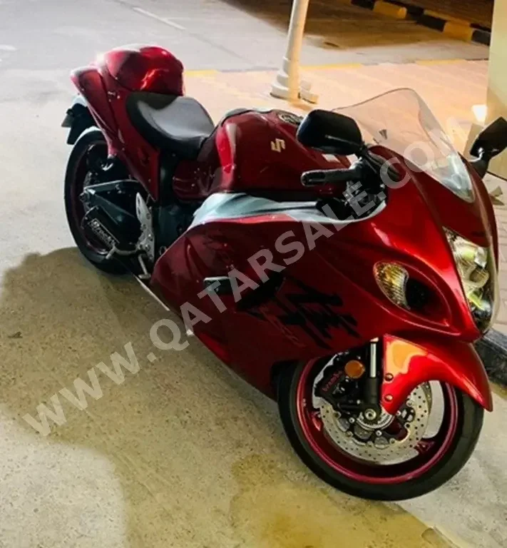Suzuki Hayabusa - Color Maroon Sportbike - 2020 For Sale in Qatar