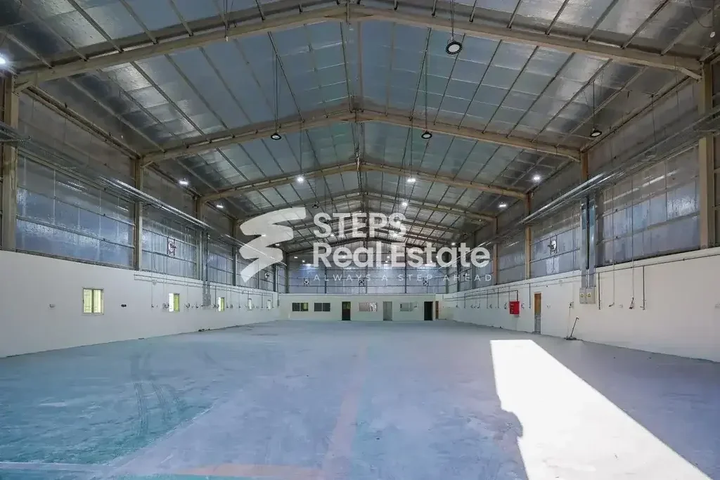 Warehouses & Stores - Doha - Industrial Area For Rent in Qatar